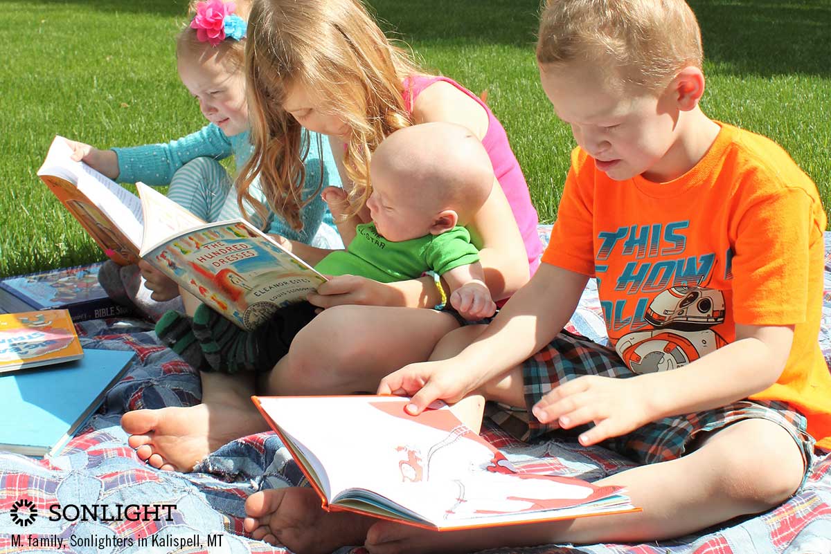 3 Steps for Teaching Multiple Ages to Learn Independently - Sonlight ...